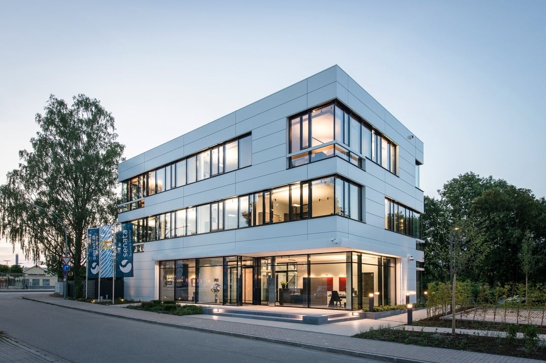 SENATA ACADEMY - senata GmbH